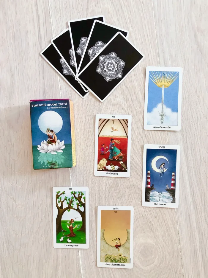 Sun And Moon Tarot